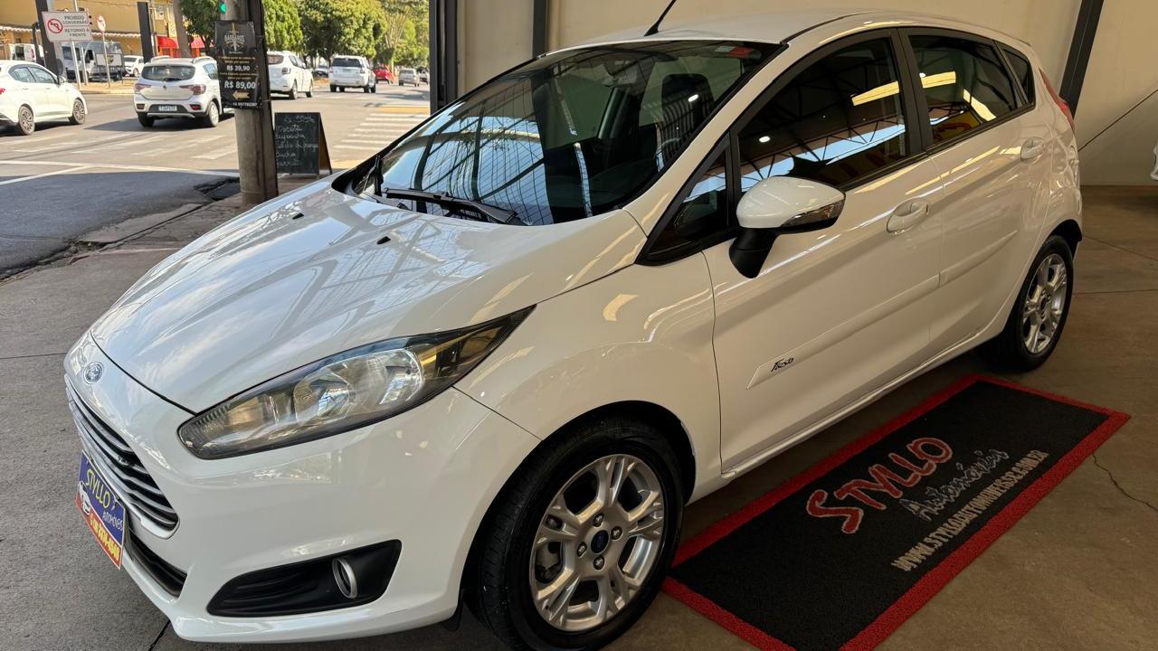 Ford New Fiesta Hatch New Fiesta SEL 1.6 16V PowerShift | Auto Agora